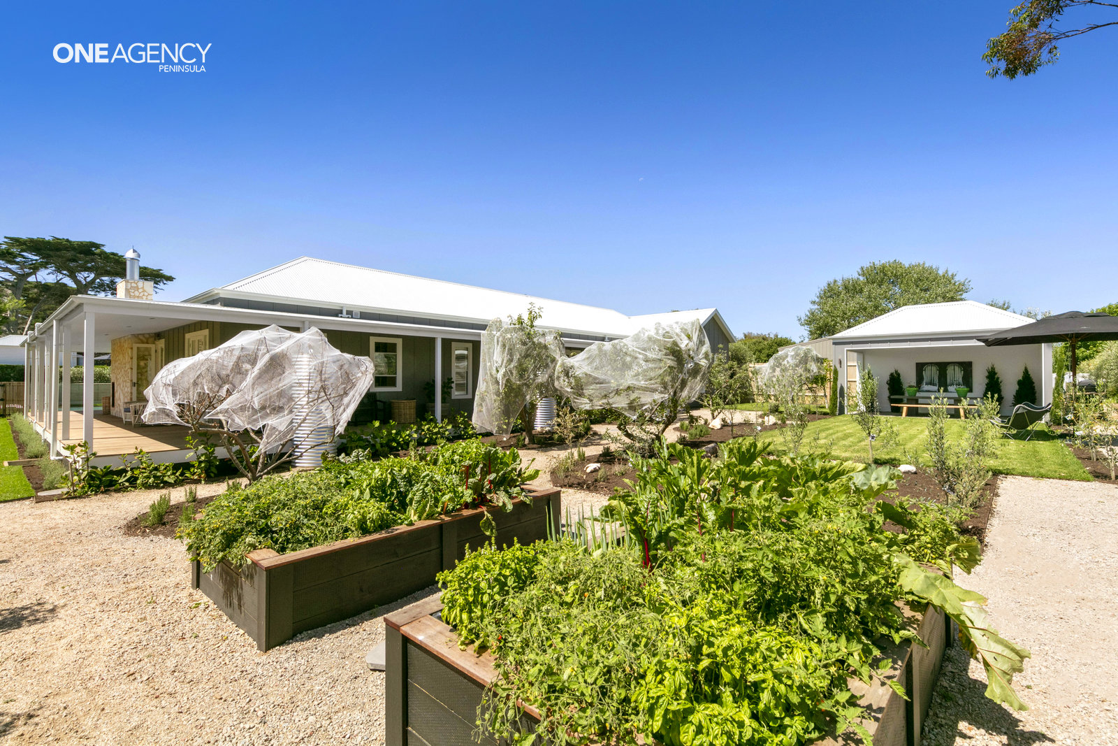 Stunning Sunday: Country-meets-coast