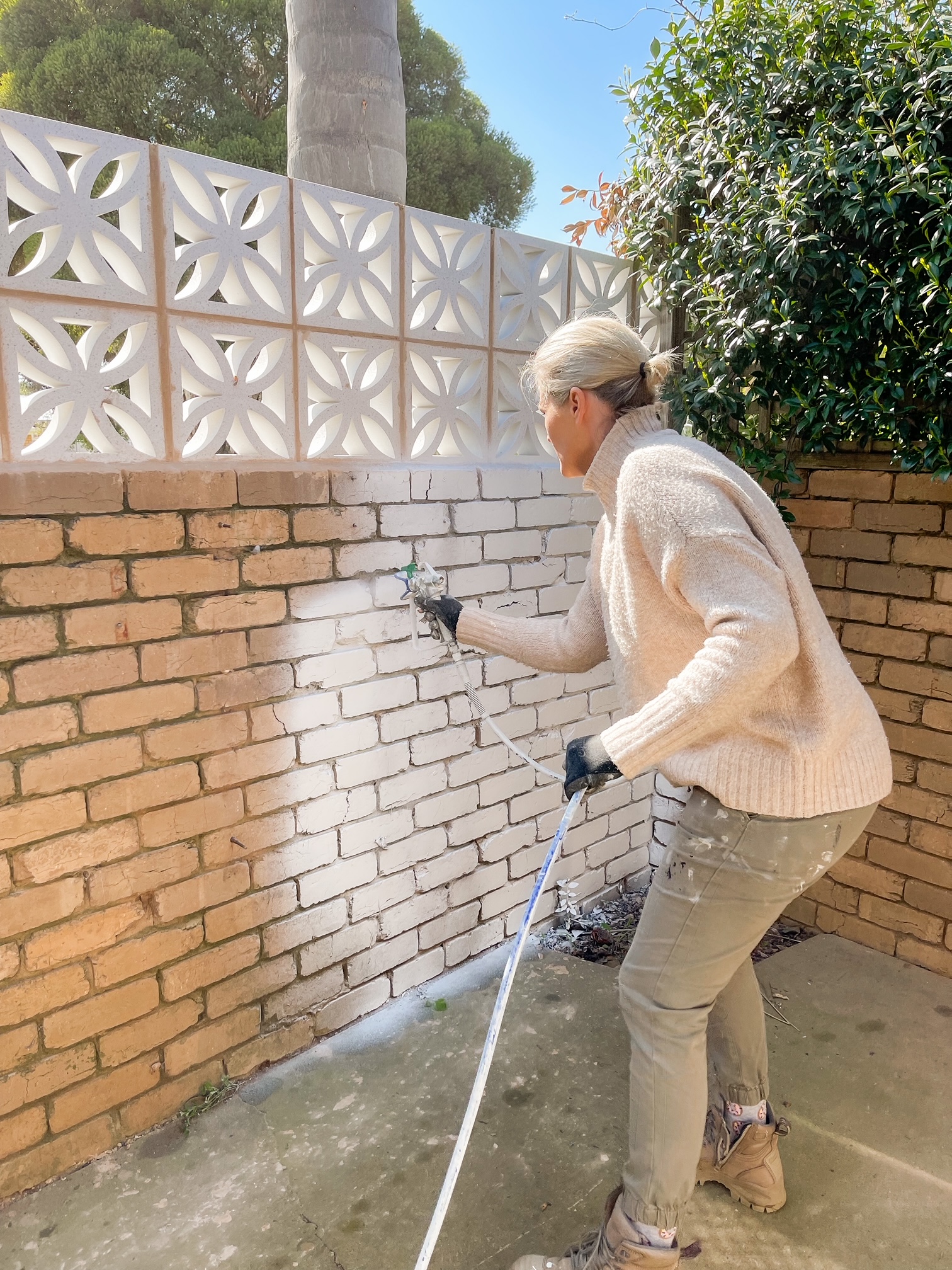 How to paint your bricks